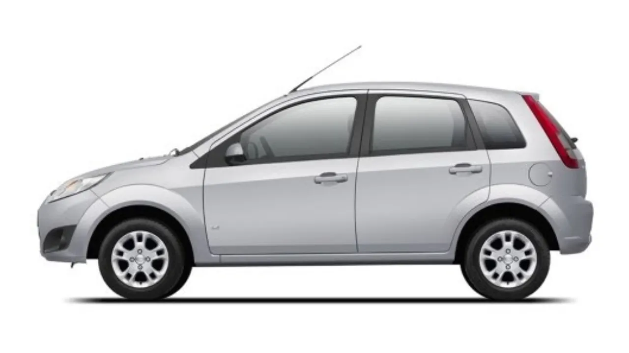 Ford Fiesta Hatch 2004 Street 1.0 MPi: Ficha Técnica