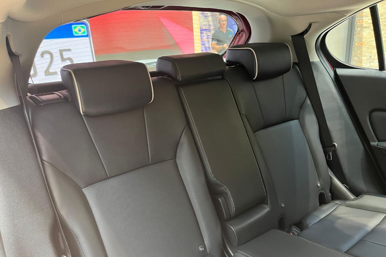 Novo Honda City Touring 2025: 20 fotos exclusivas do hatch | Mobiauto